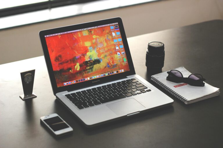 How Much Does a Laptop Weigh? A Complete Guide for 2026 - PC Build Advisor