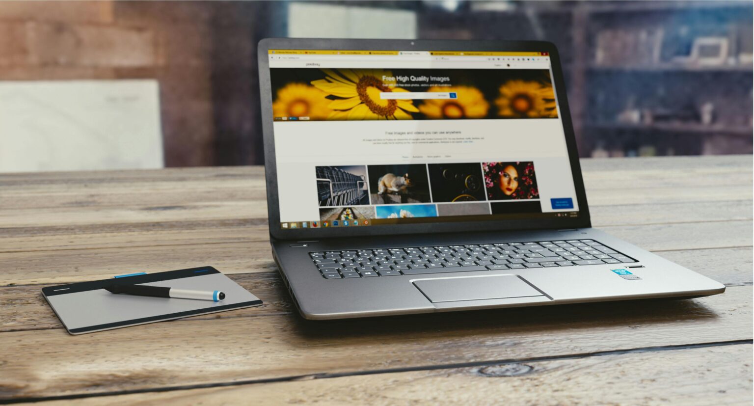 Can You Put a Laptop in Check-In Baggage? Can You Bring a Laptop on a ...